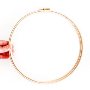 10 inch wooden embroidery hoop | 25cm hoop | Studio Koekoek