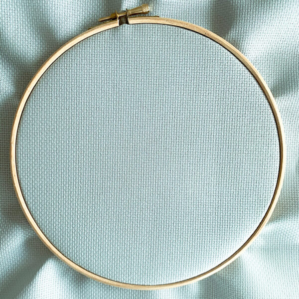 Aida 14 soft gray cross stitch fabric | Studio Koekoek cross stitch