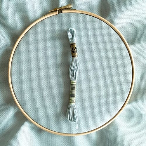 Aida 14 soft gray cross stitch fabric | Studio Koekoek cross stitch