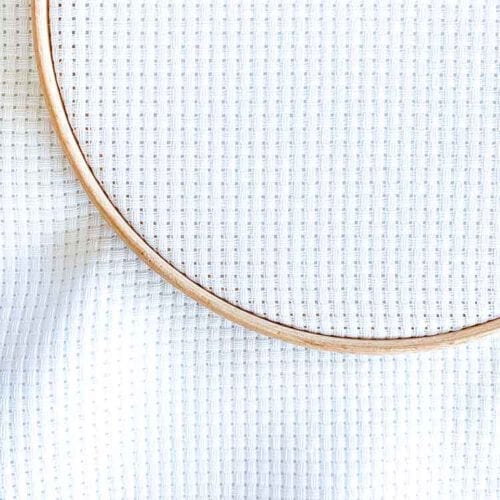 White Aida 6 count cross stitch fabric 55 x 55 cm | Studio Koekoek