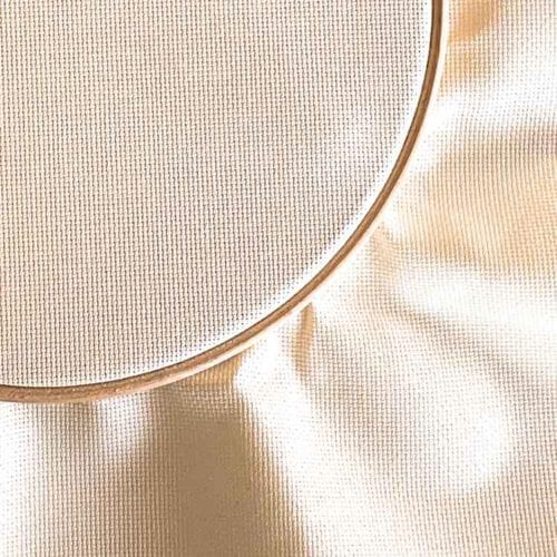 Aida 20 count creme cross stitch fabric | Studio Koekoek