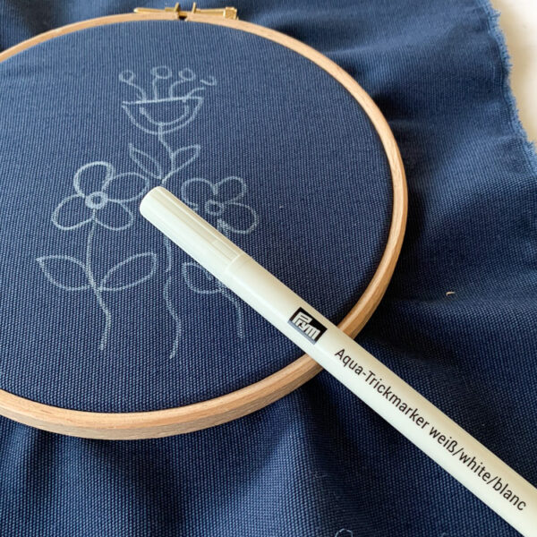 White Prym Aqua-Trickmarker | Water erasable marker for dark fabrics ...