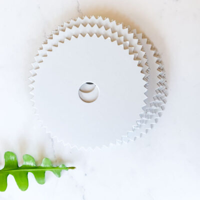 Cardboard weaving loom for beginners | Studio Koekoek