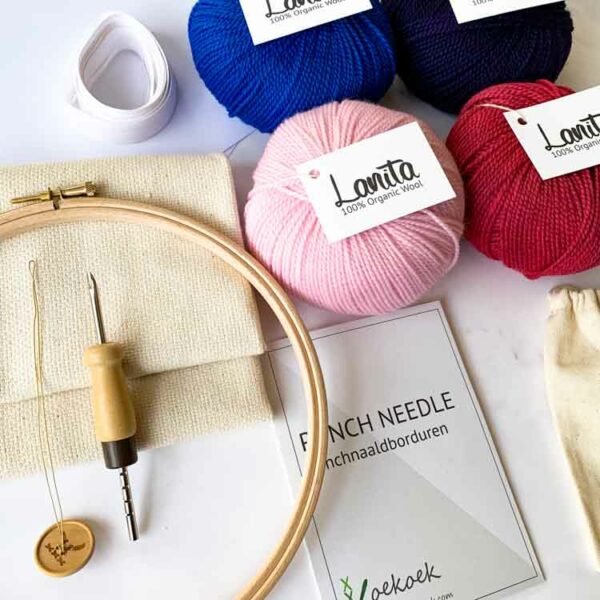 Punch needle kit for beginners including instructions | Studio Koekoek