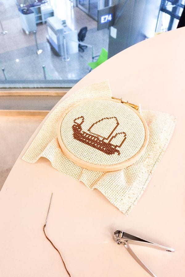 Learn all about cross stitching in a plane | Studio Koekoek