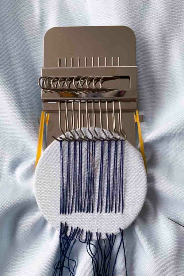 How to use a speedweave loom to mend your clothes - Studio Koekoek ...