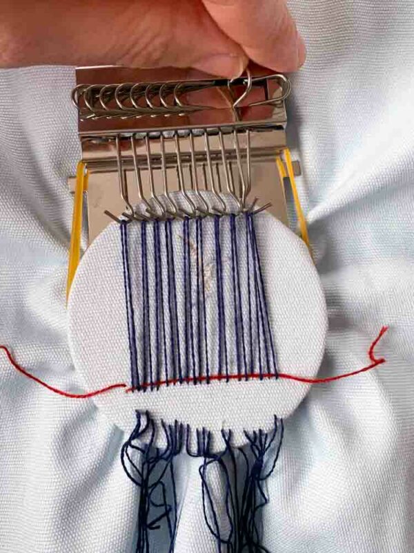 How to use a speedweave loom to mend your clothes - Studio Koekoek ...