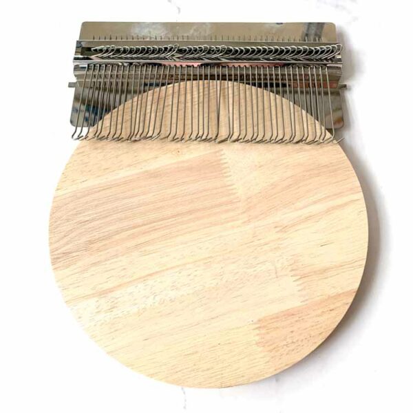 How to use a speedweave loom to mend your clothes - Studio Koekoek ...