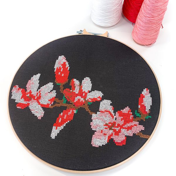Magnolia cross stitch pattern | Studio Koekoek
