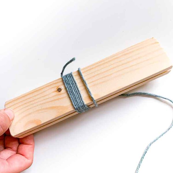 How to latch hook for beginners | Studio Koekoek | sustainable craft ...