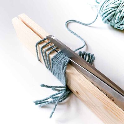 How to latch hook for beginners | Studio Koekoek | sustainable craft ...