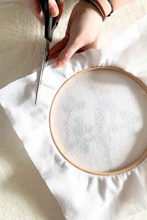 Tutorial How to frame your embroidery work in a hoop | Studio Koekoek