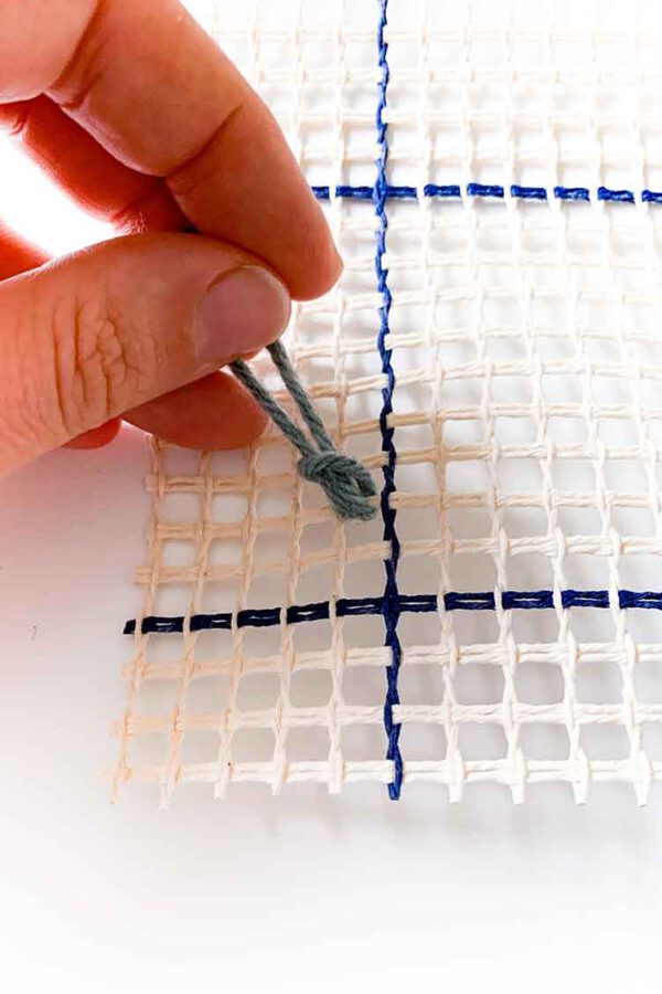 How to latch hook for beginners | Studio Koekoek | sustainable craft ...