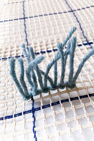 How to latch hook for beginners | Studio Koekoek | sustainable craft ...