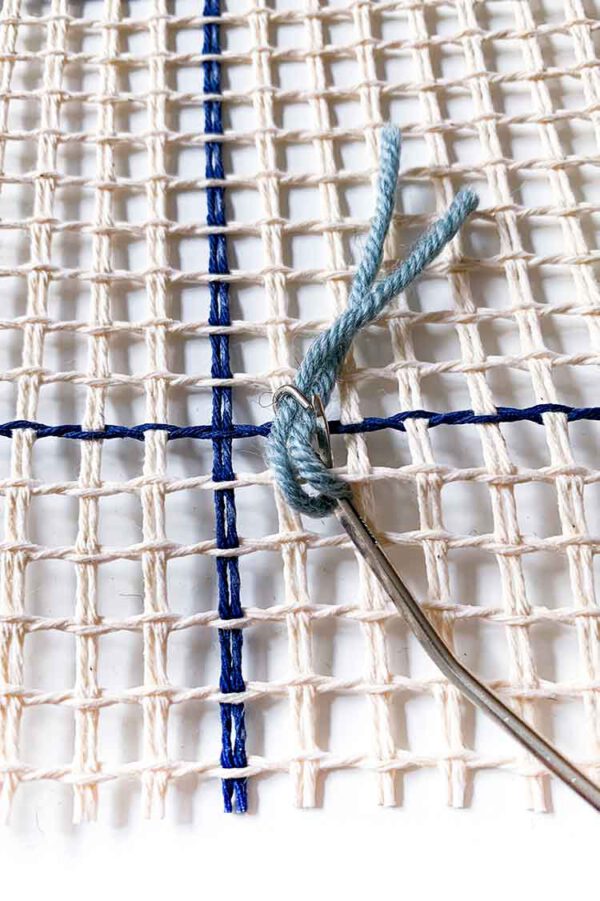 How to latch hook for beginners | Studio Koekoek | sustainable craft ...