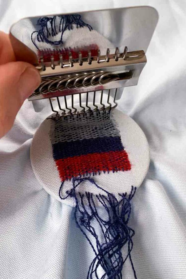 How to use a speedweave loom to mend your clothes - Studio Koekoek ...