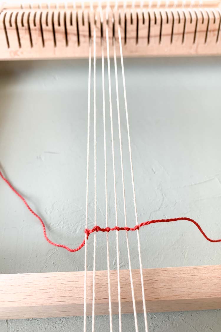 How to weave a bracelet for beginners - Studio Koekoek