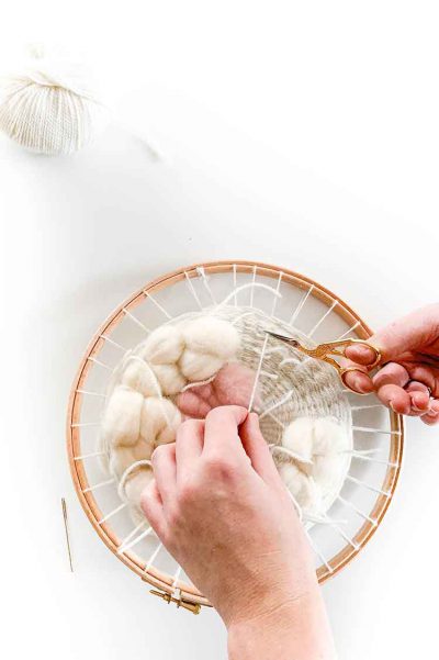 How to weave on a circulair loom | Studio Koekoek