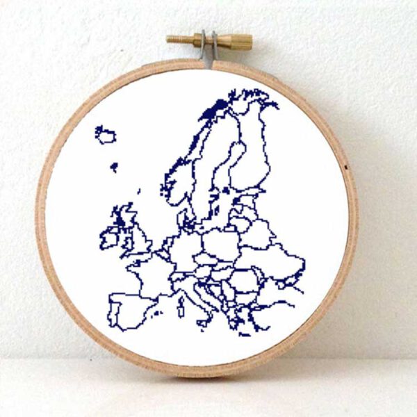 XL Europe map cross stitch pattern with country borders | Studio Koekoek